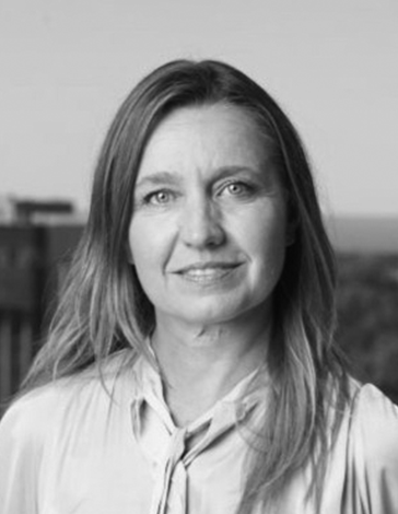 Karina Román - Hacela Rodar